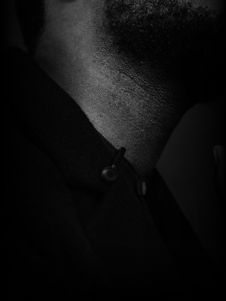 Hollyland LARK M2S - Wireless Lavalier Microphone | No-Logo Invisible Fit