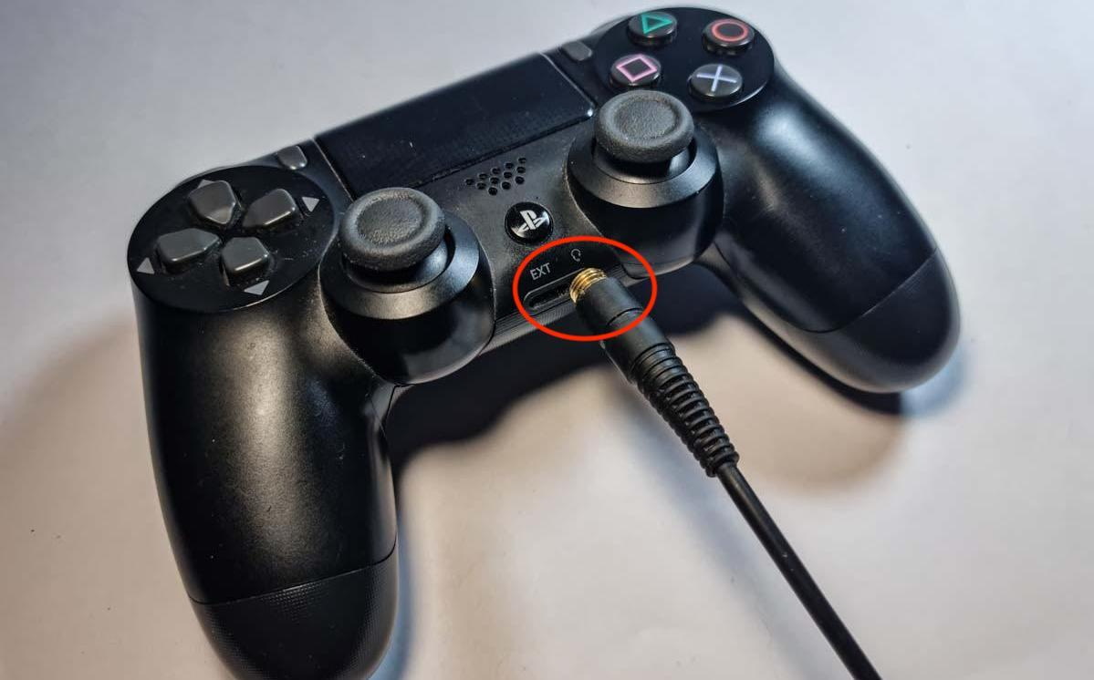 Does PS4 Controller Have a Microphone - Hollyland