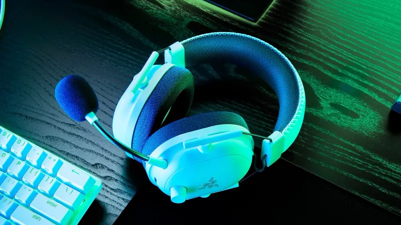 10 Fixes To I Can Hear Myself In My Headset - Hollyland