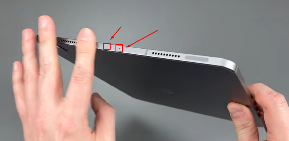Where is the Microphone on the iPad Pro? 1st to 6th Gen - Hollyland
